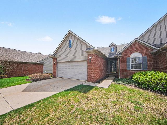 2672 Ambassador Drive