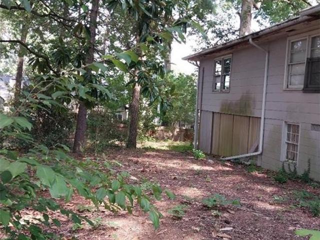 2672 Roswell Road
