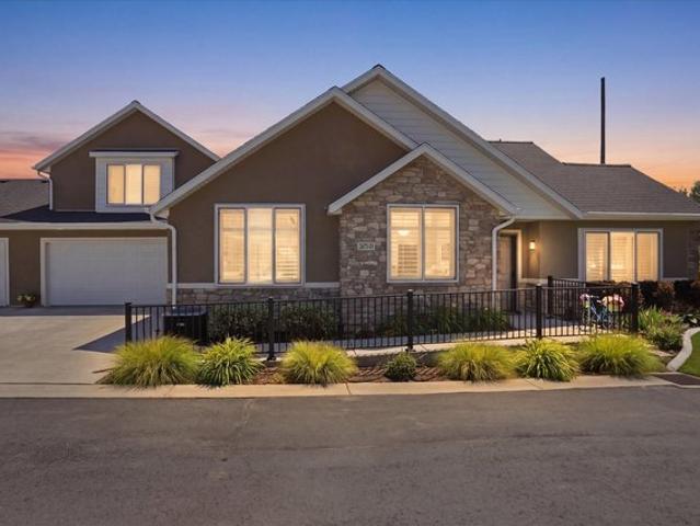 2673 N 50 E Unit D, North Ogden, UT 84414