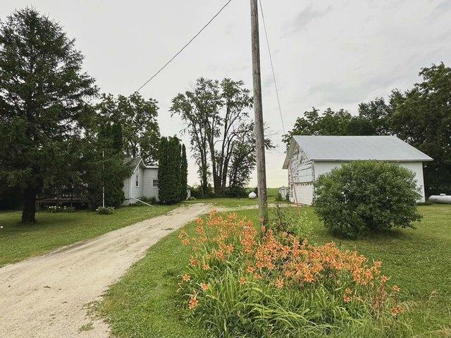 2673 th St, Charles City, IA 50616