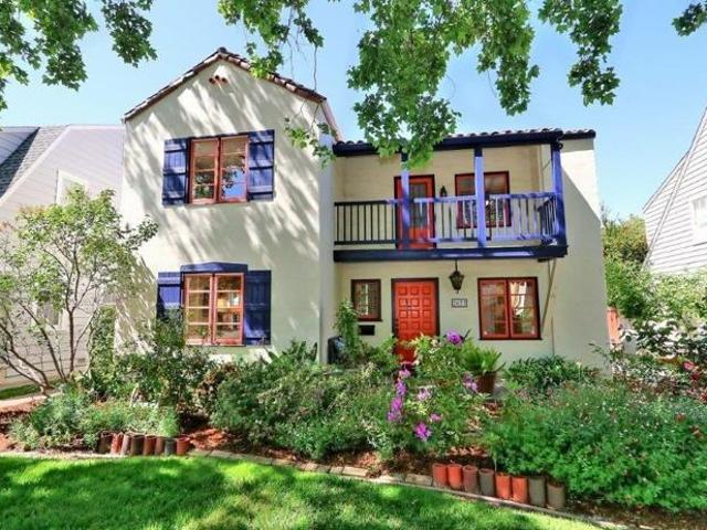 2673 10th Ave, Sacramento, CA 95818