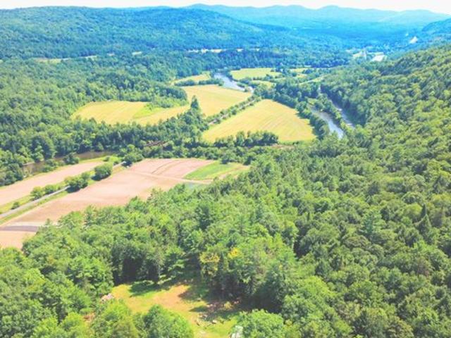 2673U S Route 5, Saint Johnsbury, VT 05819