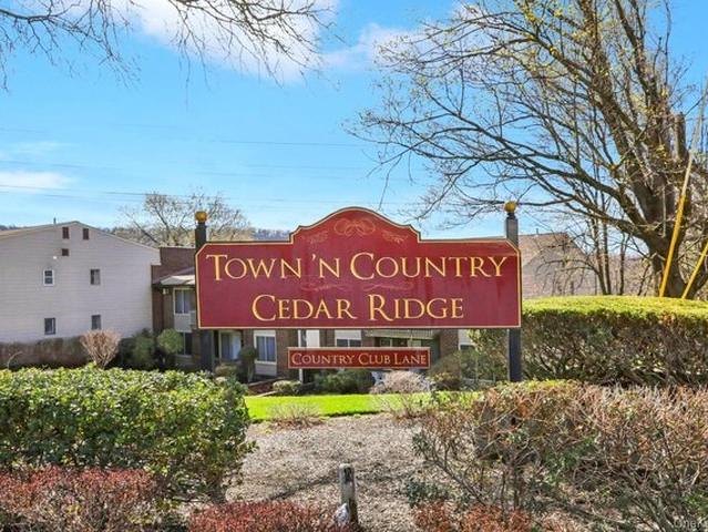 267 Country Club Ln, Pomona, NY 10970