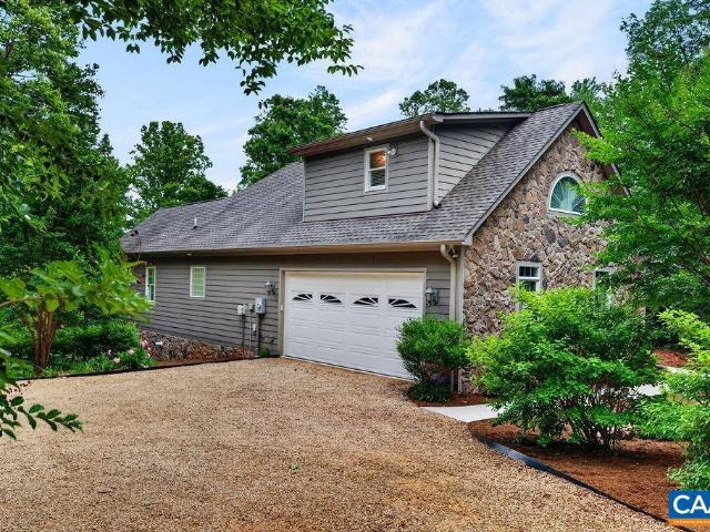 267 Cedar Glen Close