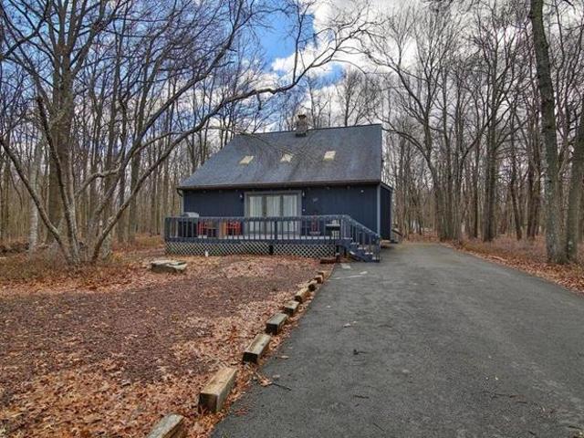 267 Brier Crest Rd, Tunkhannock Township, PA 18610