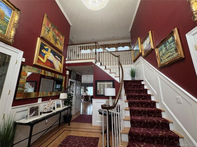 267 Dante Avenue