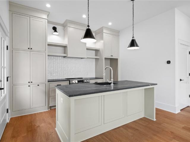 267 E 11th Street