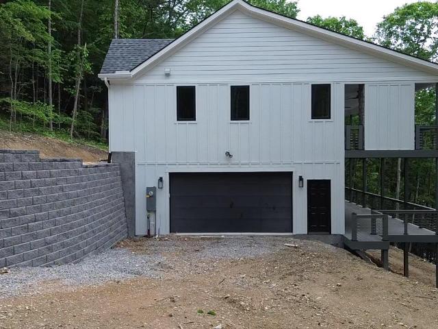 267 Lakemont Lane