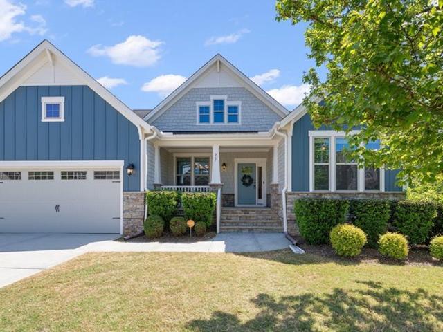 267 Meadowmist Dr, Garner, NC 27529