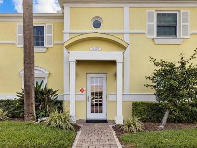 267 Sea Horse Dr SE #B, Saint Petersburg, FL 33705