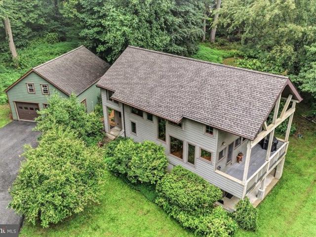 267 Pennocks Bridge Rd, West Grove, PA 19390