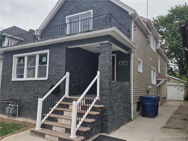 267 Roslyn Street