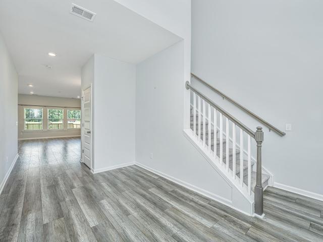 267 Woodland Oak Way
