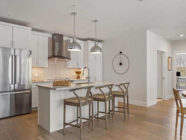 267 Us Route 1 305, Falmouth, US, ME