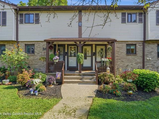 267 Village Ct, Kingston, NY 12401