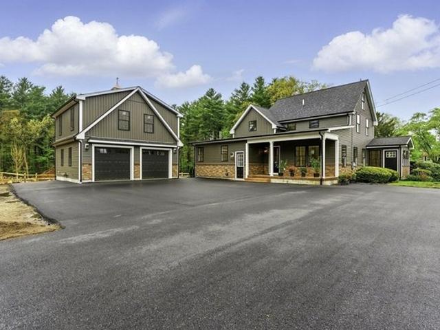 267F S Main St, Hopedale, MA 01747
