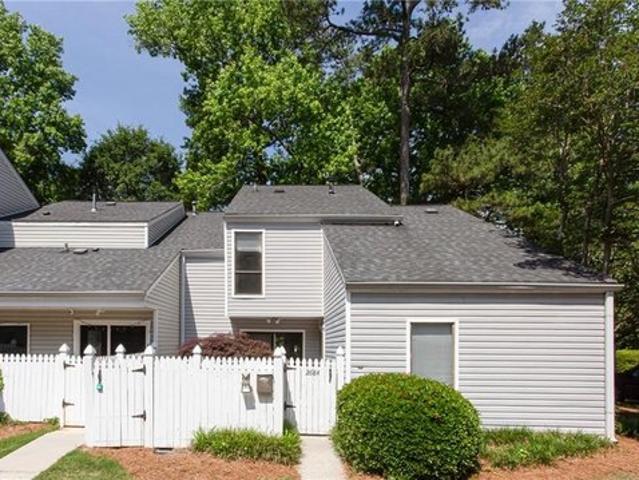 2684 Meadowlawn Dr SE, Marietta, GA 30067