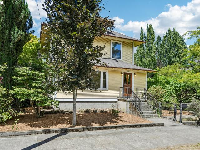 2685 nw savier st