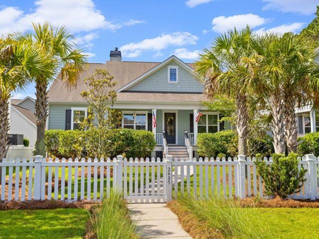 2685 Park West Blvd, Mount Pleasant, SC 29466