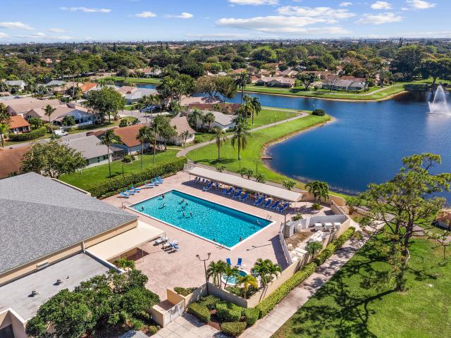 2685 Riviera Dr, Delray Beach, FL 33445 | MLS #B26012
