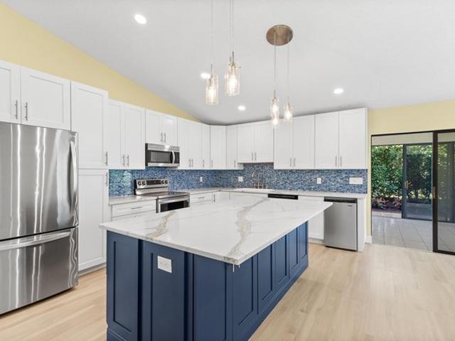 2685 Riviera Dr, Delray Beach, FL 33445