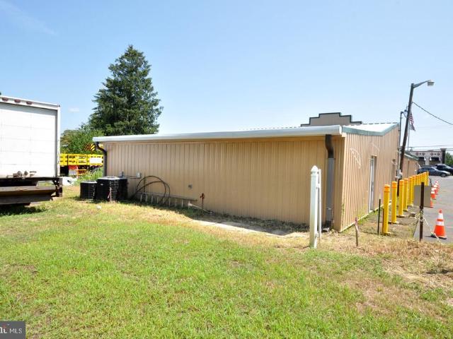 2685 Route 206