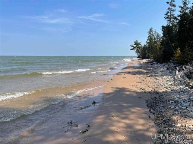 2686 Hidden Shores Drive