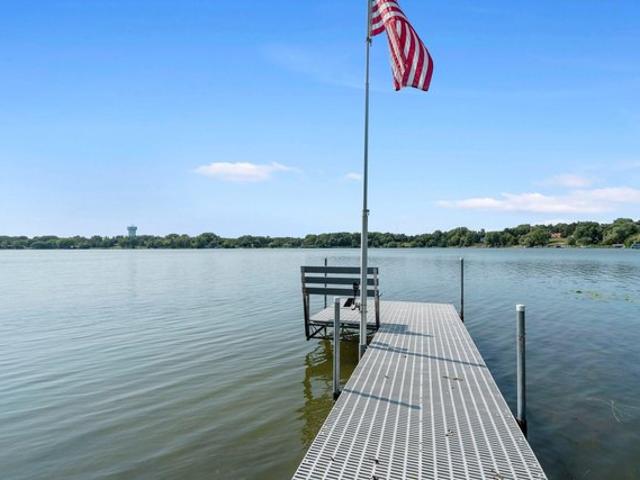 2686 Keller Pkwy, Maplewood, MN 55109