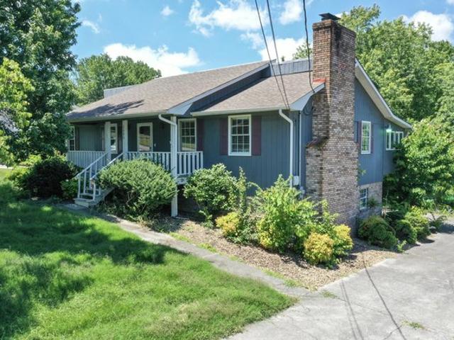 2686 Lakemont Cir, Morristown, TN 37814