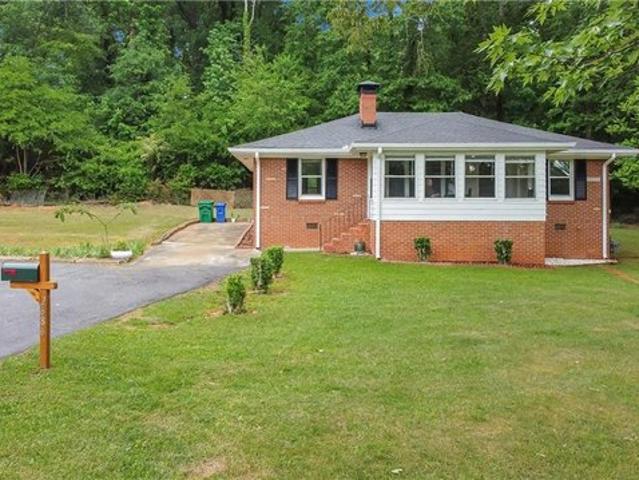 2686 Snapfinger Rd, Decatur, GA 30034