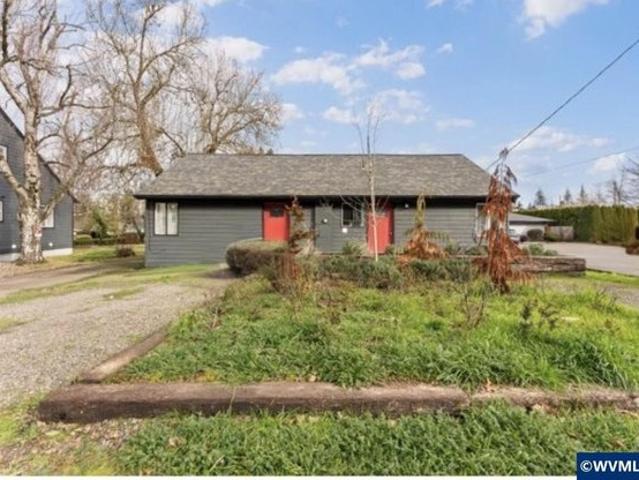 2686 12th St SE, Salem, OR 97302