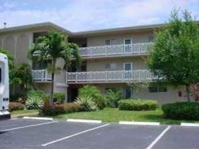 2687 N Garden Dr Unit #205, Lake Worth, FL 33461