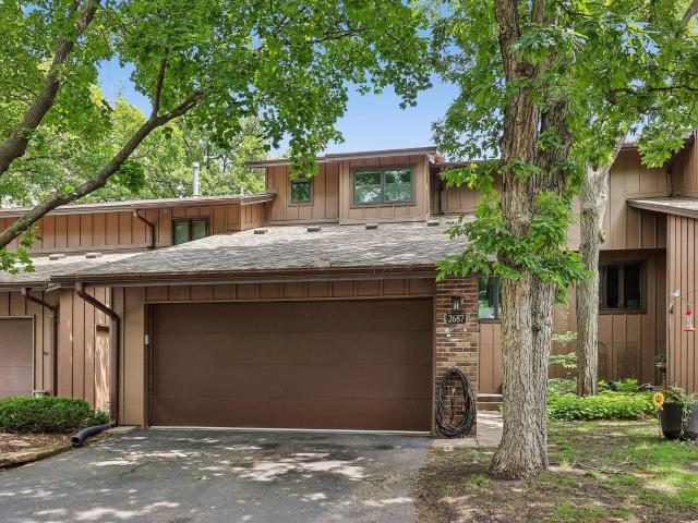 2687 Sumac Ridge