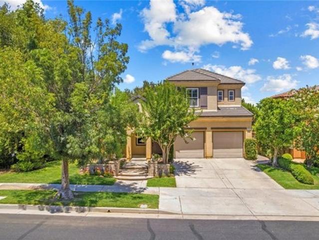 26882 Greenleaf Ct, Valencia, CA 91381