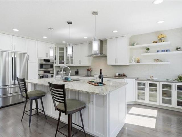 2688 Lake Court Dr Unit 70, Mounds View, MN 55112