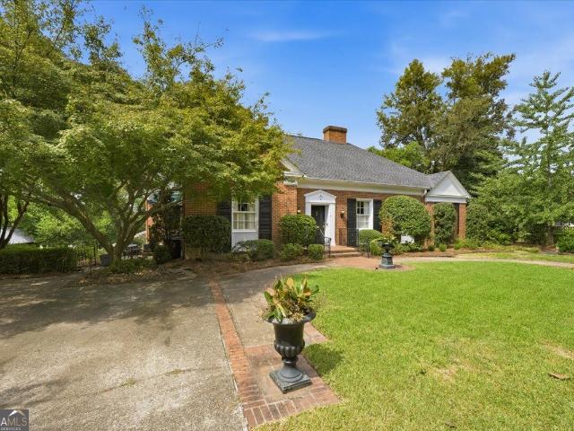 2688 Stanislaus Circle