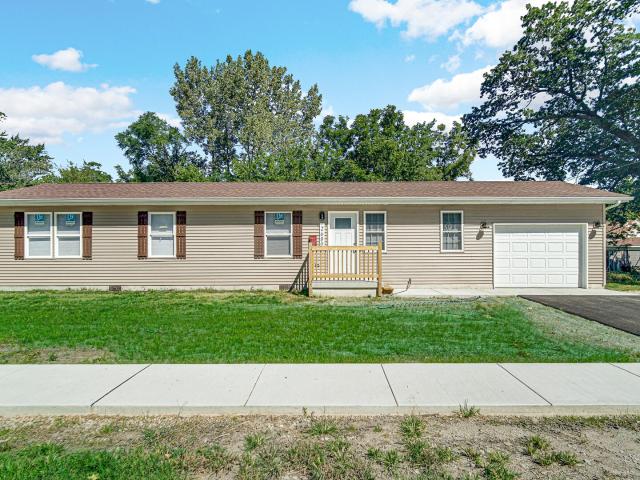 2689 Cass St, Lake Station, IN 46405 | MLS #824874 | Compass