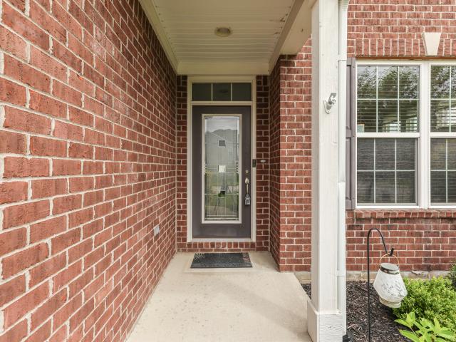 2689 Falcon Drive