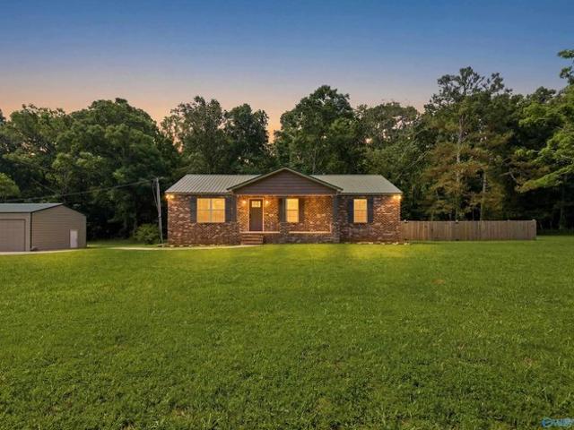 26805 Leslie Ln, Elkmont, AL 35620