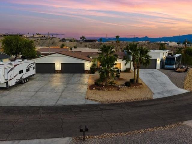 2680 Barite Dr, Lake Havasu City, AZ 86404