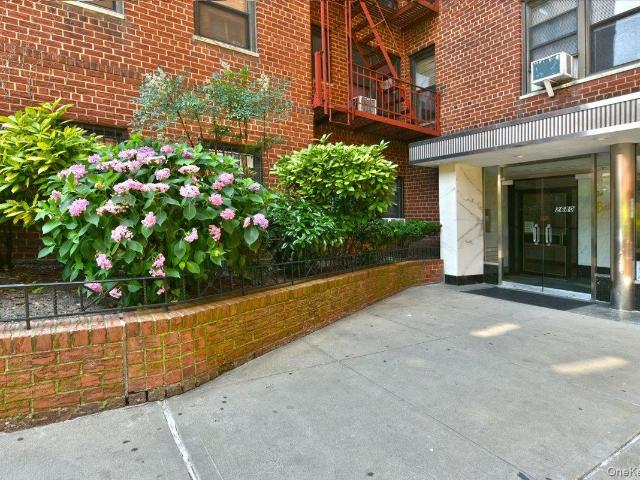 2680 E 19th Street 2S