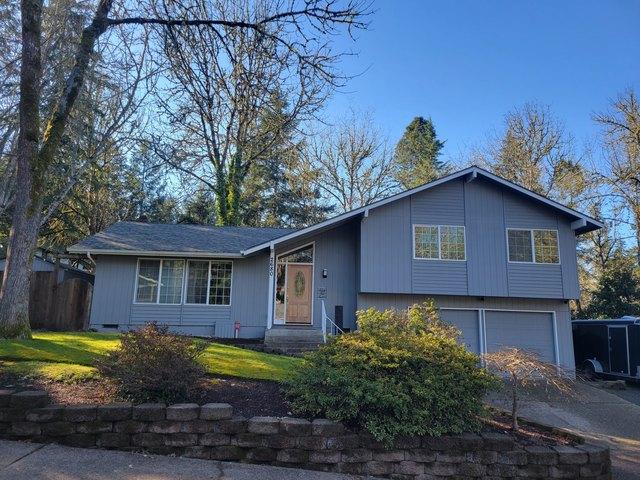 2680 Windsor Cir E, Eugene, OR 97405