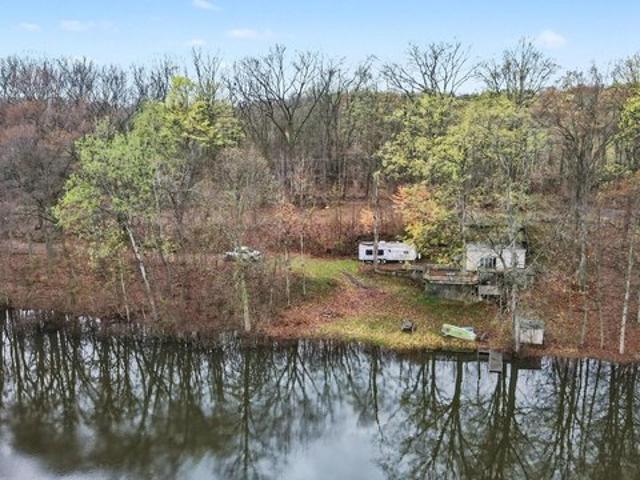 2681 Geneva Lake Dr S, Shelbyville, MI 49344