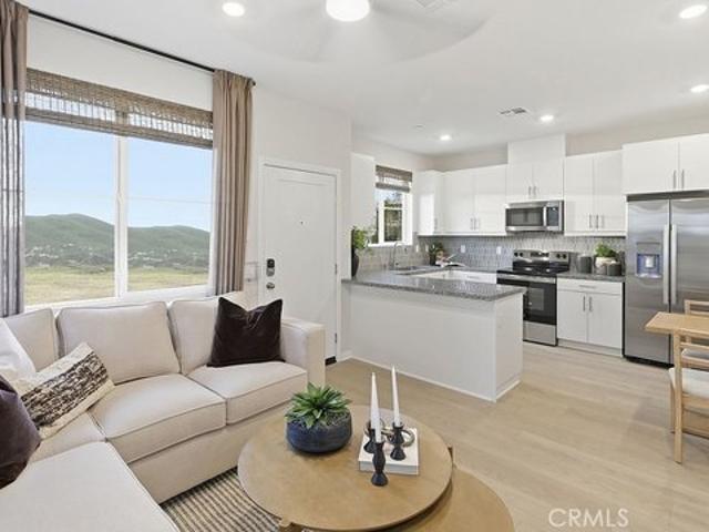 26825 Millerton St, Menifee, CA 92585