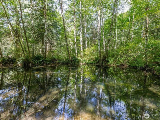 2682 E Lake Riley Road