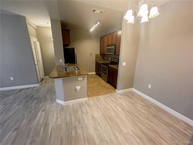 2682 S Cathay Way # 109