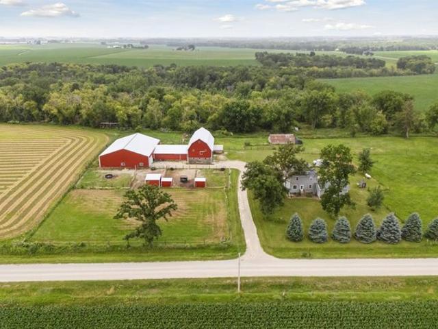 2682 th St, Fredericksburg, IA 50630