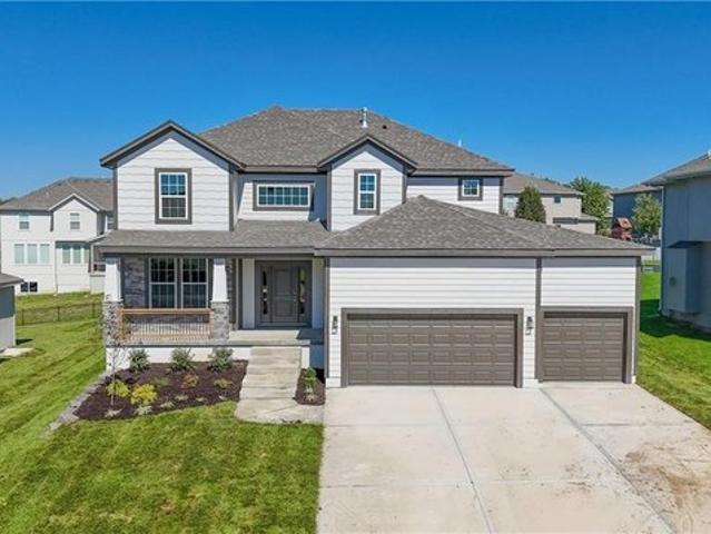 2682 W Park St, Olathe, KS 66061