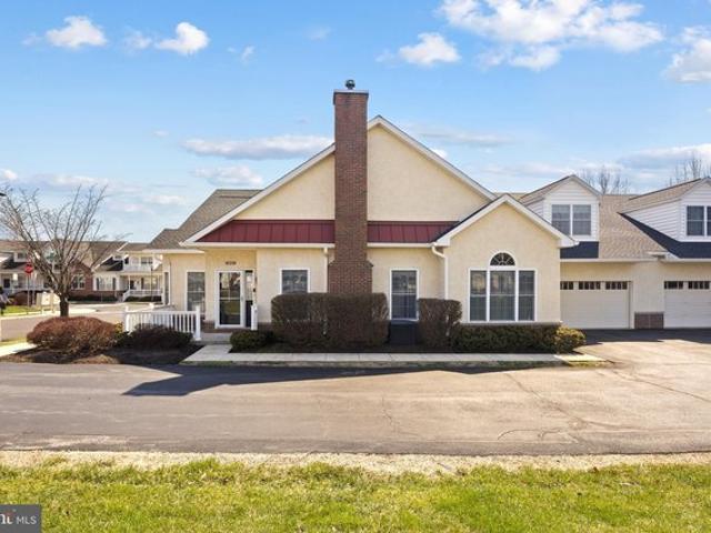 2682 00 Marigold Ln, Philadelphia, PA 19116