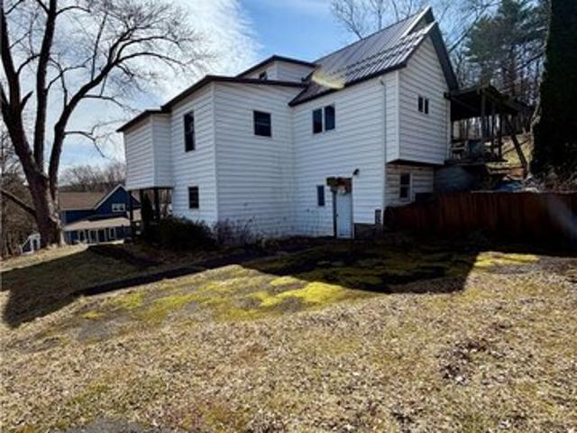 268 270 E 4th St, Corning, NY 14830